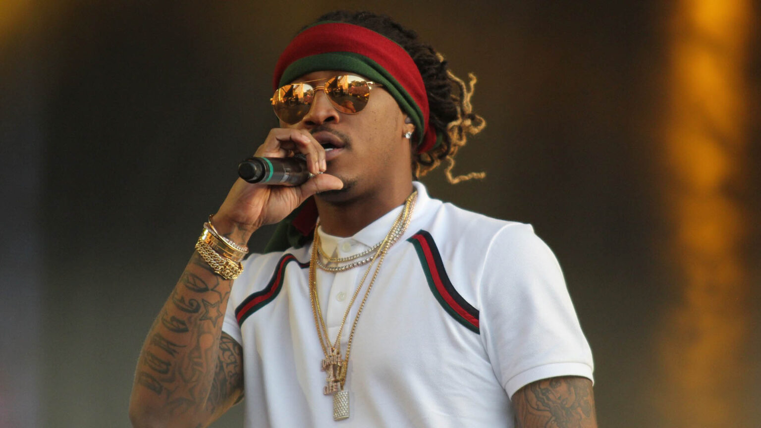 How to Create Hip-Hop Music - Topic Universe